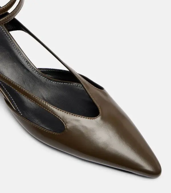 TOTEME Cutout Leather Pumps - Green