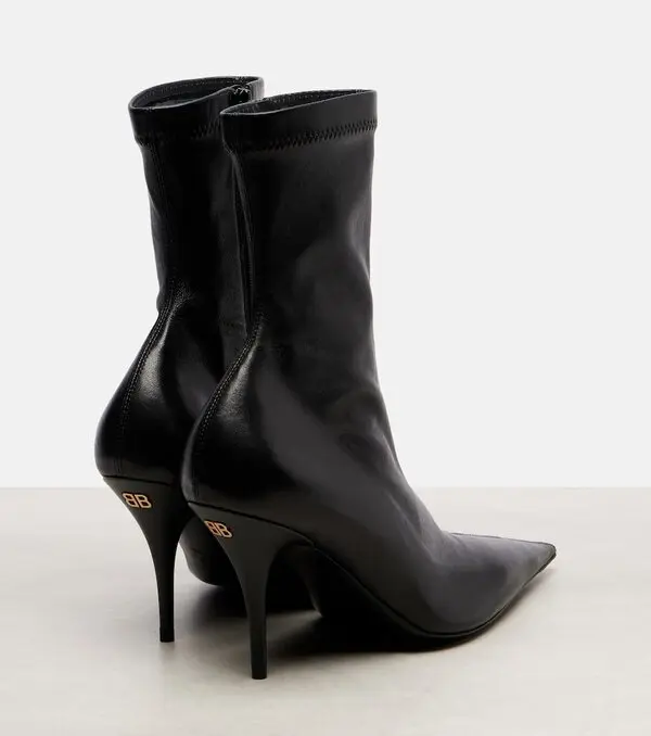 Balenciaga Avenue 90 Leather Ankle Boots