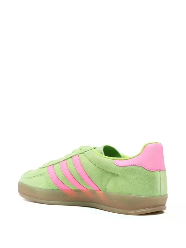 Adidas Gazelle Sneakers With Three Stripes Detail