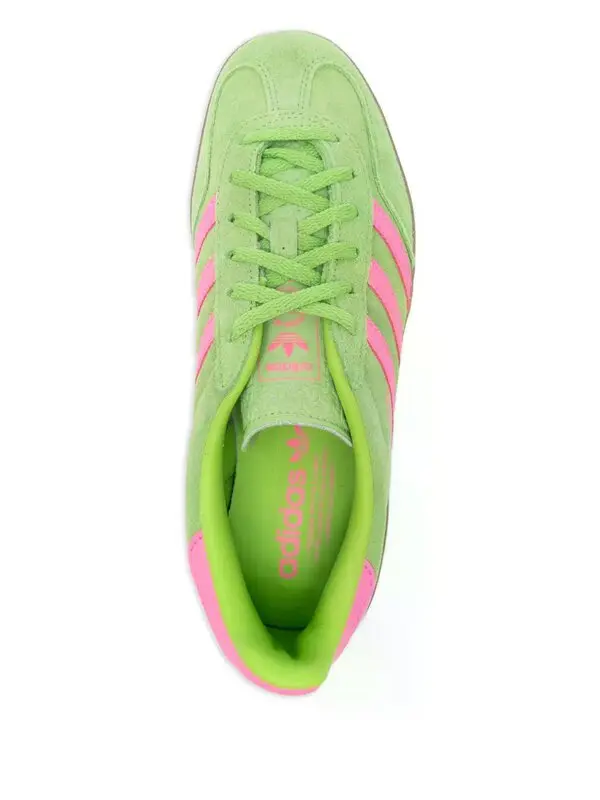 Adidas Gazelle Sneakers With Three Stripes Detail