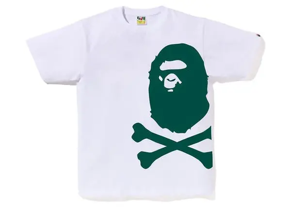 A BATHING APE Big Ape Crossbone Pigment Print Tee Shirt