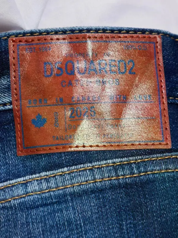 Dsquared2 Twisted Distressed Jeans