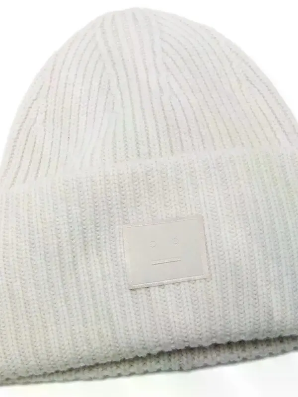 Acne Studios Ribbed Face-patch Beanie - Grey