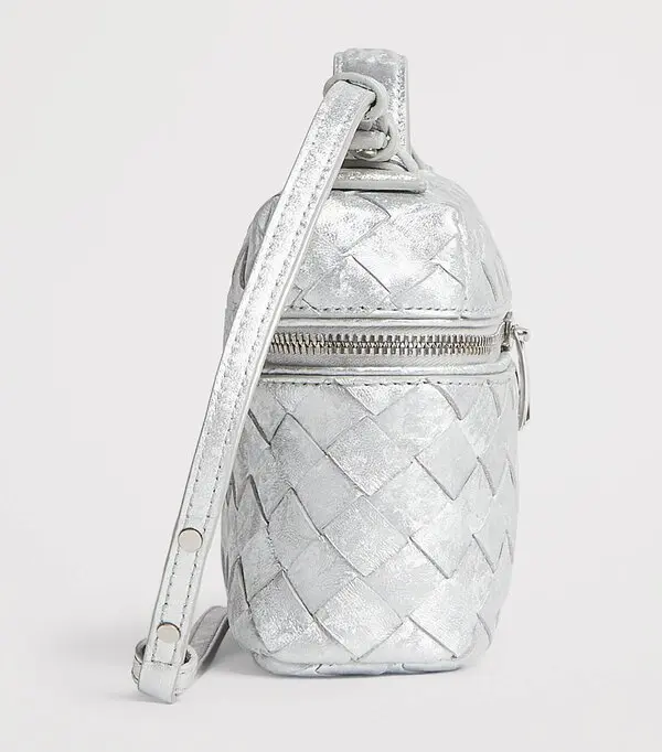 Bottega Veneta Leather Vanity Case Bag - Silver