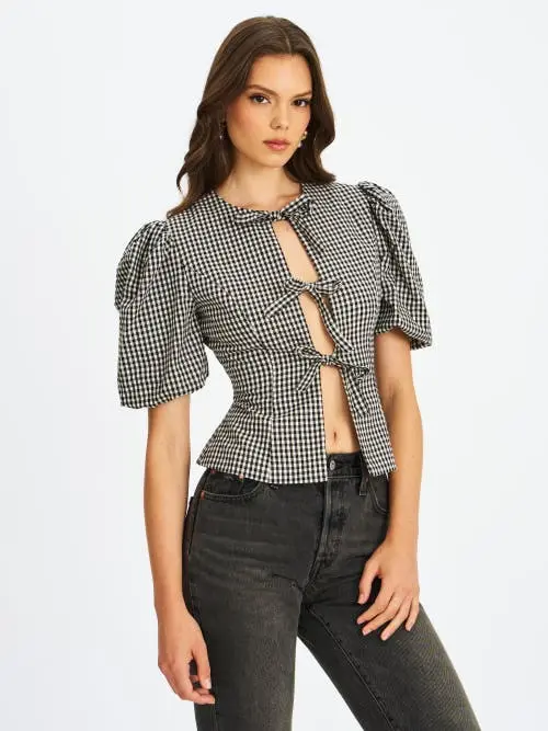 MISS CIRCLE NEW YORK Qusayla Gingham Bow-tie Puff Sleeve Top - Black