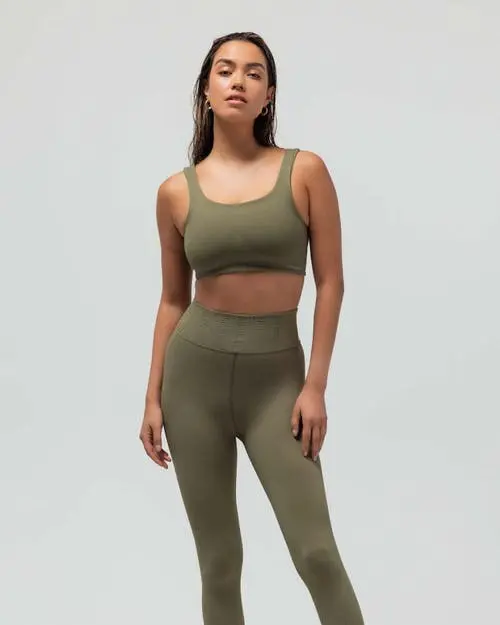 REFORMER The Ribbed Legging - Olive