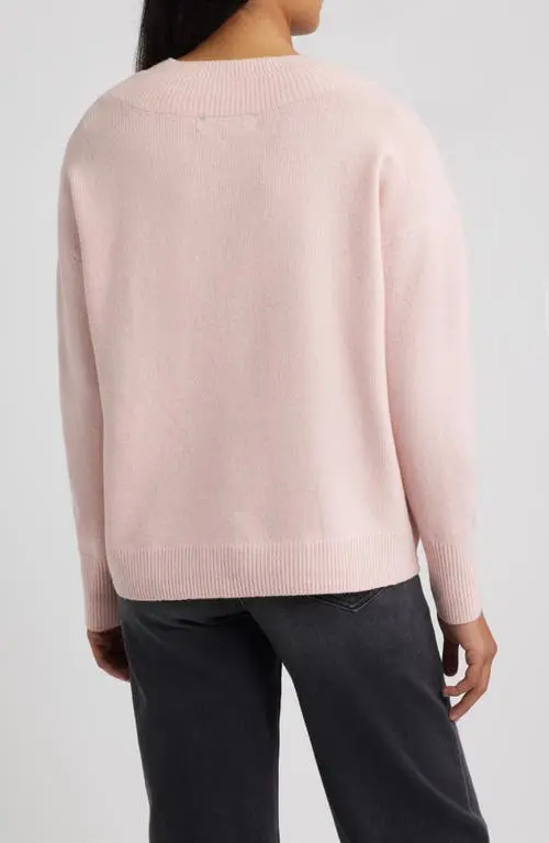 CITY BLUES Long Sleeve V-neck Sweater - Petal