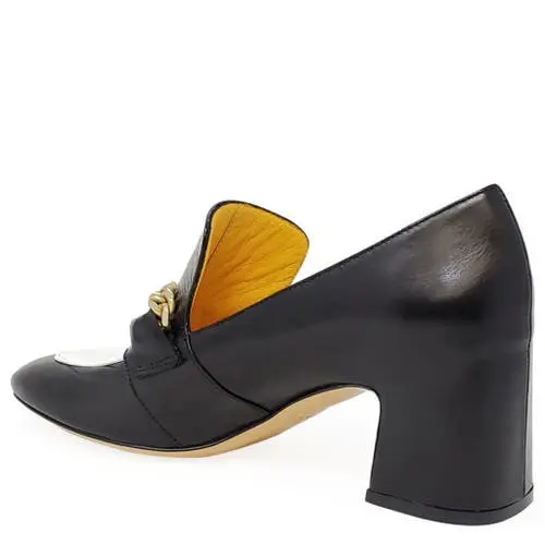 MADISON MAISON Mid Heel Loafer With Chain - Black/white