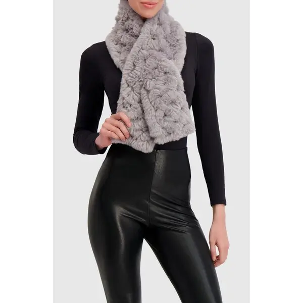 LYLA GRANT Fur-free Rex Rabbit Knit Pull-through Scarf - Light Gray