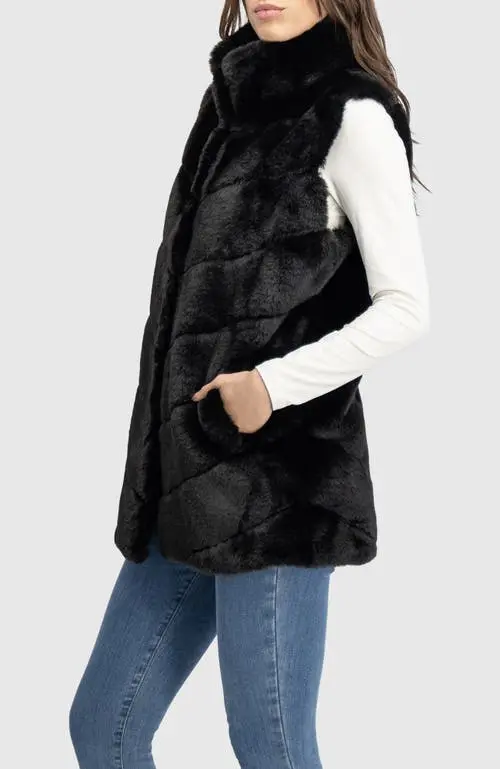 LYLA GRANT Fur-free Rex Rabbit Vest