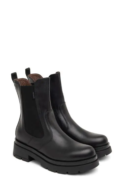 NEROGIARDINI Faux-fur Lined Chelsea Boots