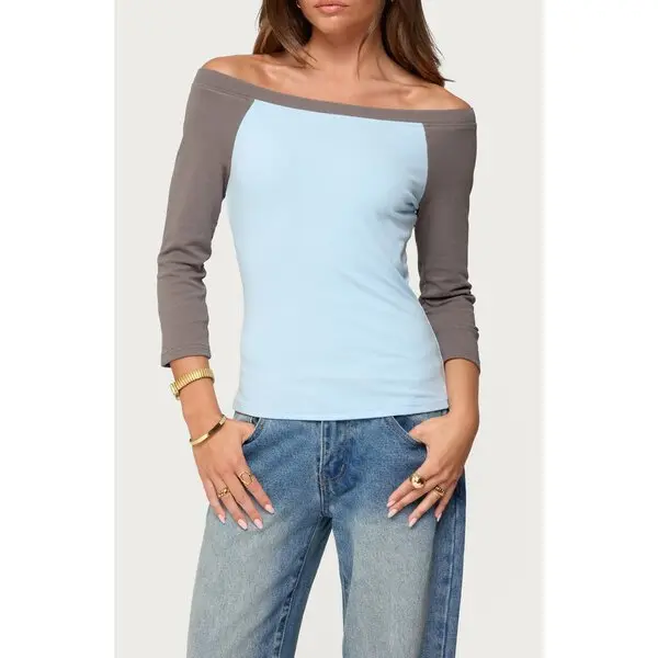 EDIKTED Keri Contrast Off-the-shoulder Raglan Top