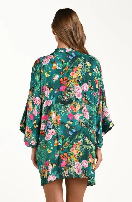 L'Agence Caterina Cover-up