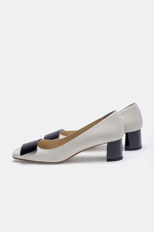 BELLS & BECKS Sofia Pebble Grain Leather Pumps - White With Black