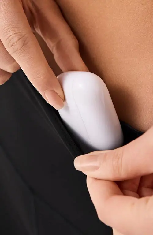 TAVI Hot Shorts - Ebony