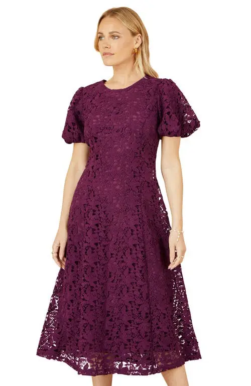 YUMI Stretch Lace Midi Dress