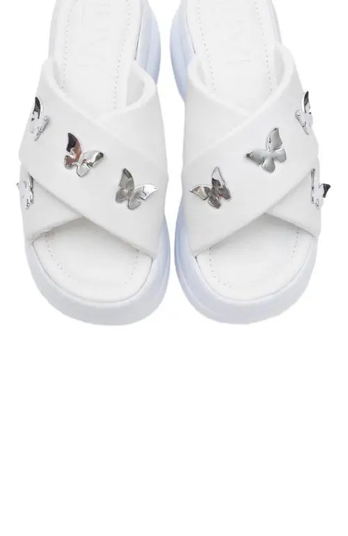 PROLOGUE SHOES Butterfly-buckle Platform Sandals - White Faux Leather