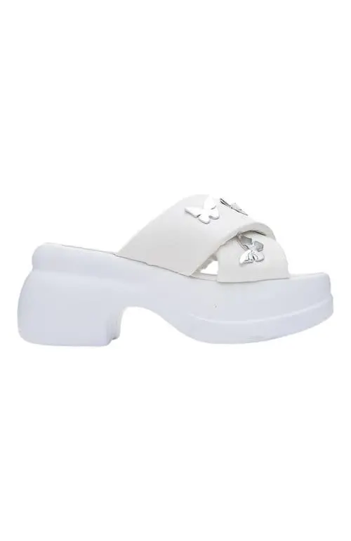 PROLOGUE SHOES Butterfly-buckle Platform Sandals - White Faux Leather