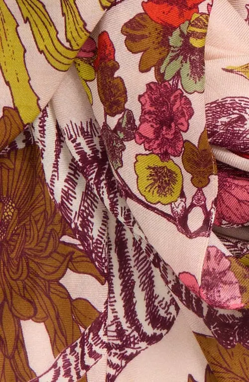 Echo Central Park Square Scarf