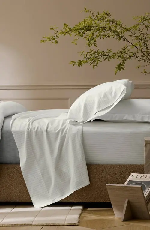 BOLL & BRANCH Set Of 2 Stripe Percale Hemmed Pillowcases