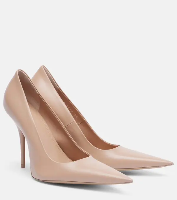 Balenciaga Avenue 110 Leather Pumps - Beige