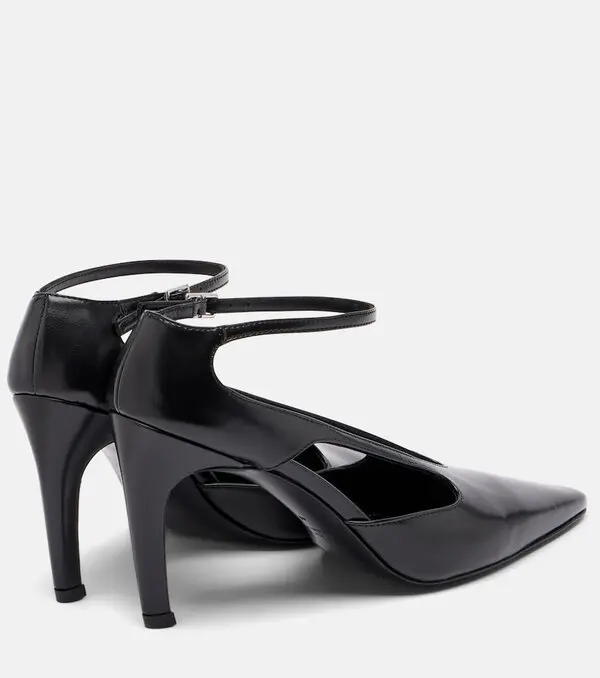 TOTEME Cutout Leather Pumps - Black