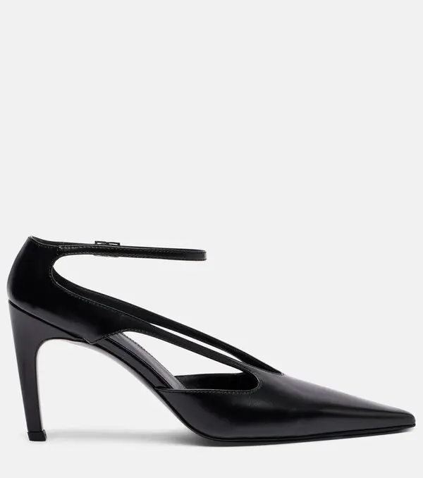 TOTEME Cutout Leather Pumps - Black