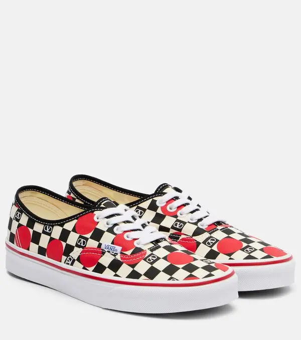 Valentino Garavani Vlogo Canvas Sneakers - Multicoloured