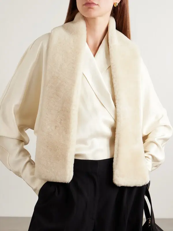 TOTEME Tuxedo Shearling Scarf