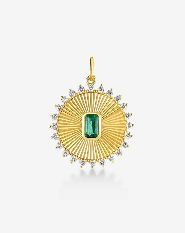 Ring Concierge Fluted Emerald Pendant - One-color