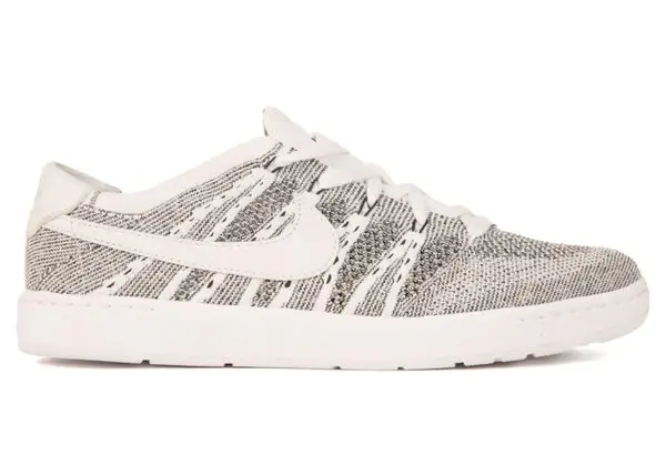 Nike Tennis Classic Ultra Flyknit - White/black