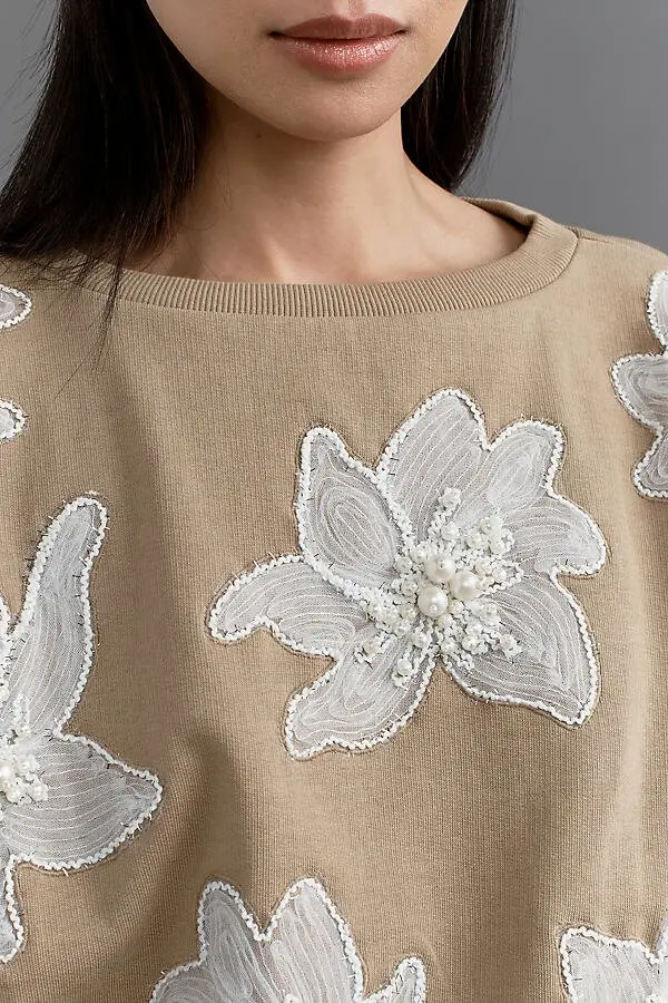 OLLARI Floral Embellished Pullover