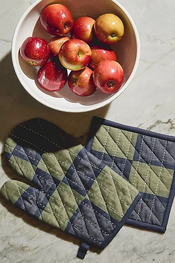 ANCHAL Trellis Colorblock Oven Mitt - Pine