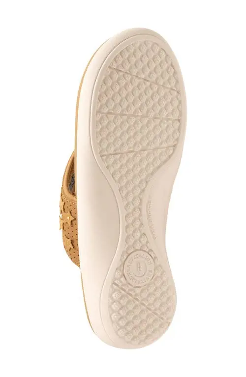 REVITALIGN Yumi Bvi Flip Flop - Tan