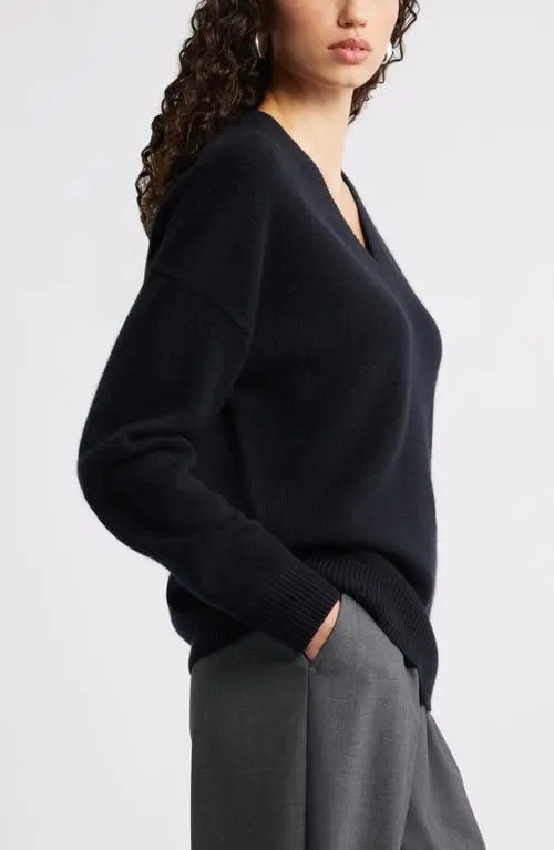 Nordstrom Wool And Cashmere V-neck Pullover - Black Rock