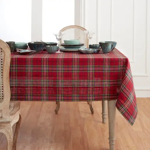 Solino Home Linen Tablecloth For Dining Table - Red