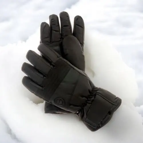 CANADA WEATHER GEAR Waterproof Insulated Winter Gloves - Black
