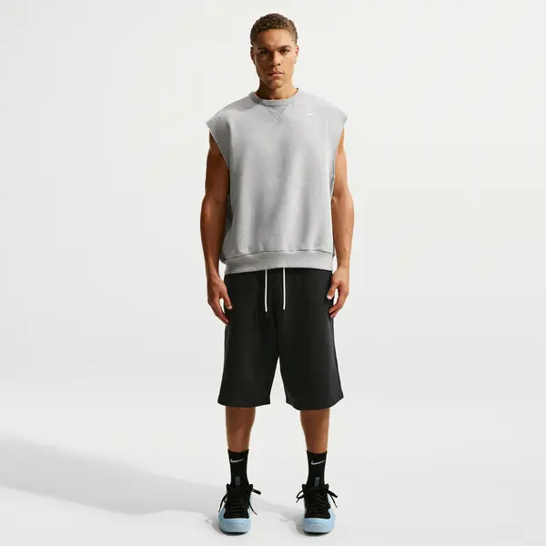 Nike Standard Issue Therma-fit 14" Fleece Basketball Shorts - Black