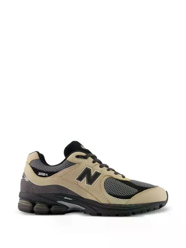 NEW BALANCE 2002r Logo-detail Sneakers