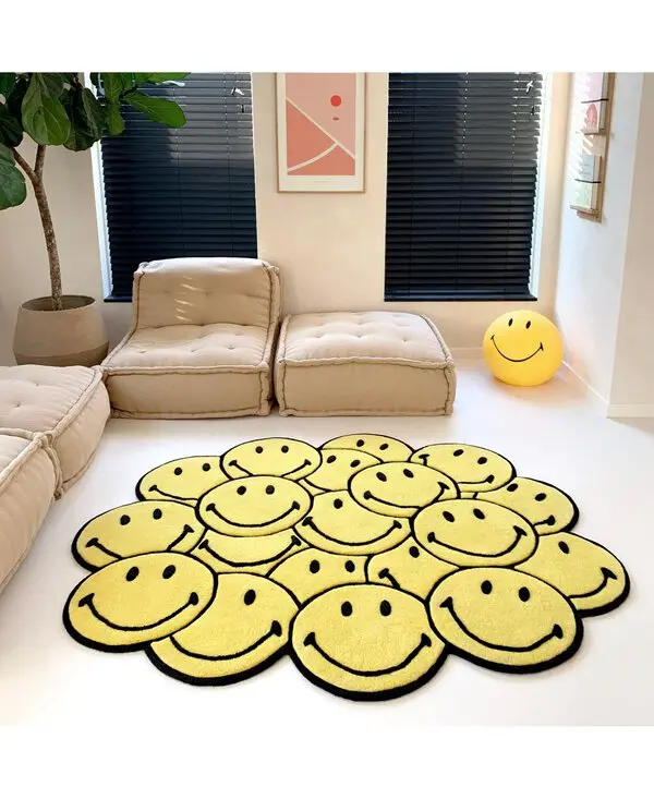 MAISON DEUX Smiley Rug 72 X 30