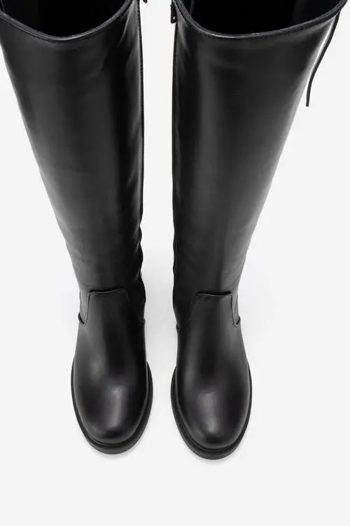 FOREVER & ALWAYS SHOES Lensa Leather Block Heel Boots - Black