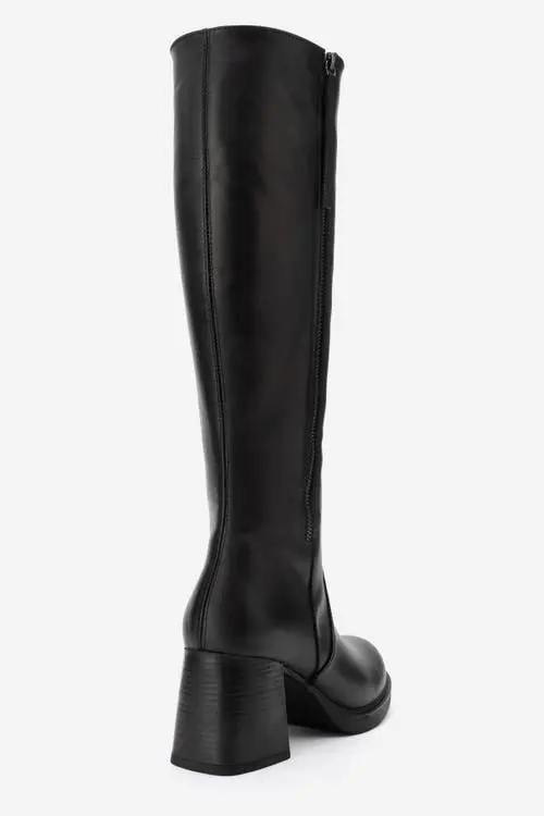 FOREVER & ALWAYS SHOES Lensa Leather Block Heel Boots - Black