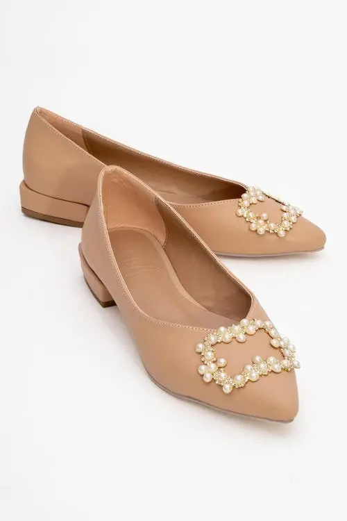 PROLOGUE SHOES Ghent Pearl-embellished Ballet Flat