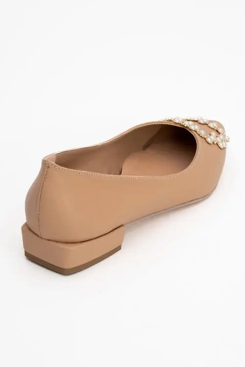 PROLOGUE SHOES Ghent Pearl-embellished Ballet Flat