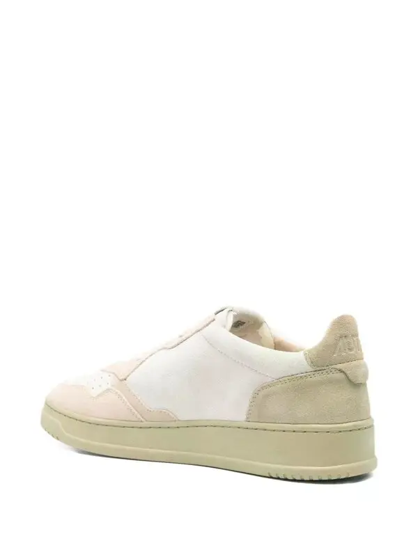 AUTRY Medalist Panelled Sneakers - Neutrals