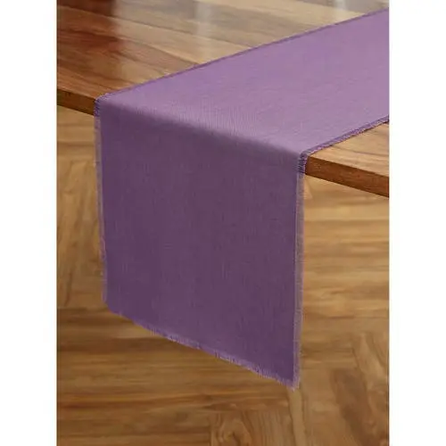 SOLINO HOME Linen Table Runnerfringe - Mulberry