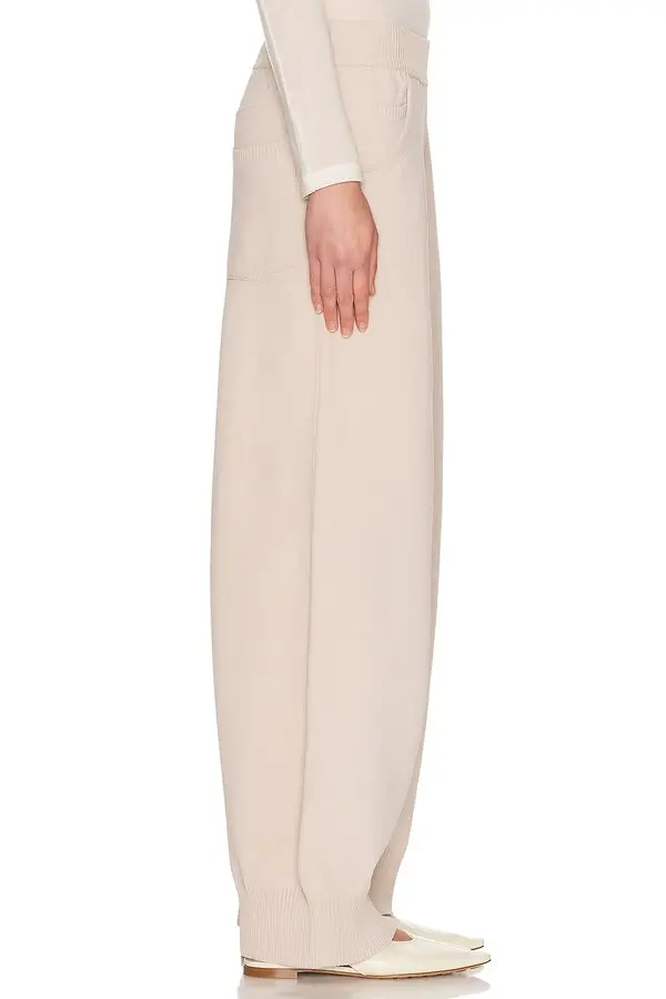 AMIYA Tailored Knit Pant