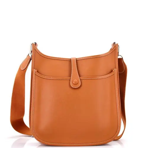 Hermès Evelyne Bag Gen Iii Epsom Pm - Gold