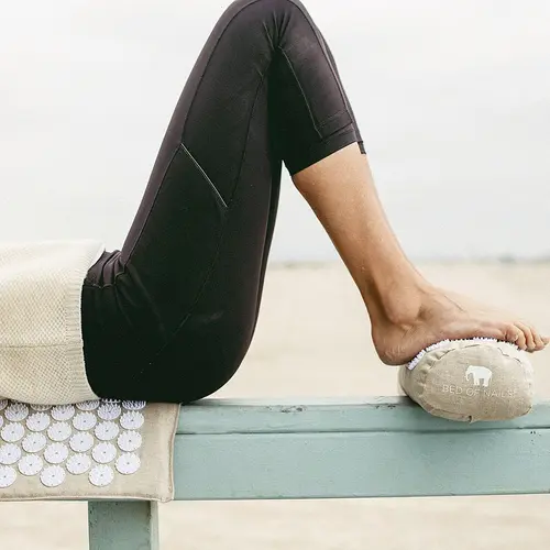 BED OF NAILS Bon Eco Set Original Acupressure Design With 10962 Precision Nails