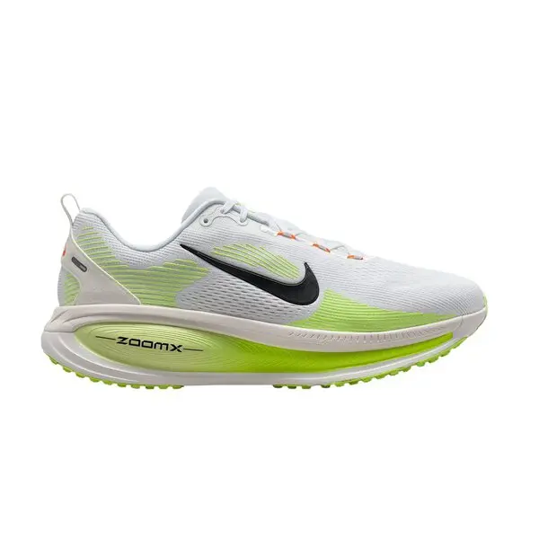 Nike Vomero Plus Extra Wide Sneakers